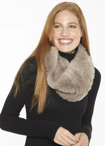 Rex Rabbit Fur Large Funnel Snood - Taupe – Michelle Farmer